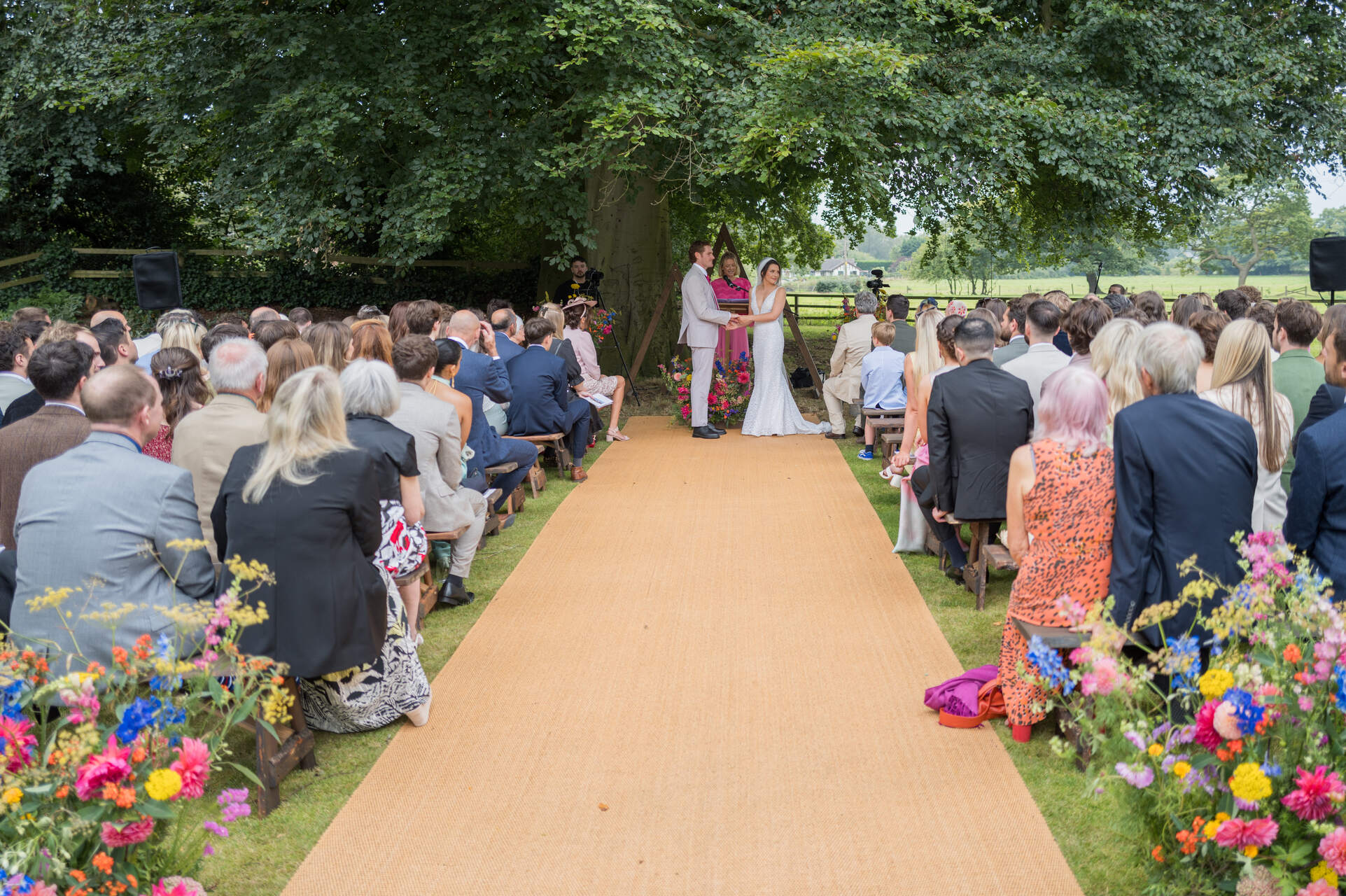 Stay Present During Your Wedding Ceremony - Celebrant Emma